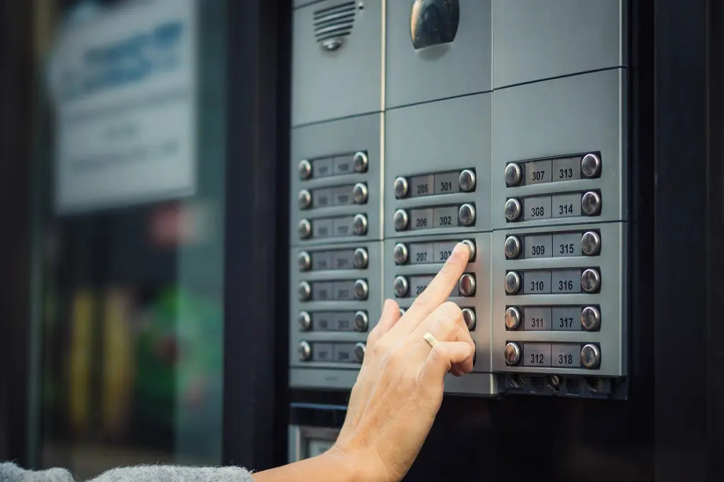 When to Repair or Replace Intercom Systems for Apartments | Lock City